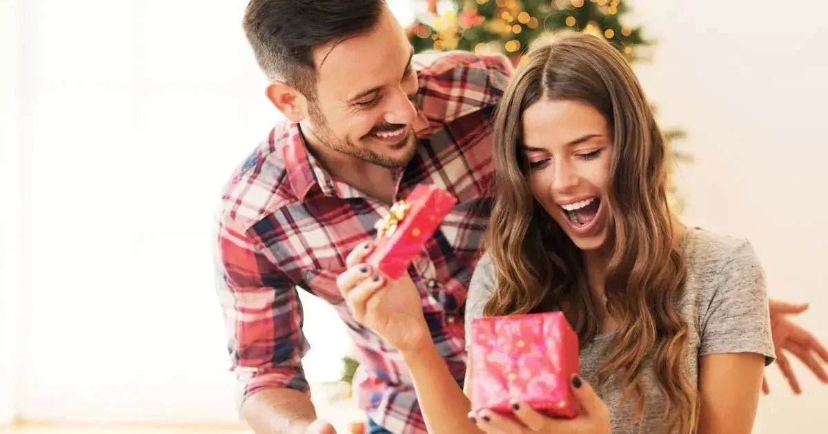 Best New Year Gift Ideas for Girlfriend, Boyfriend, and Your Loved One ...